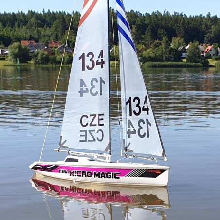 Micro Magic sails PG Modèlisme