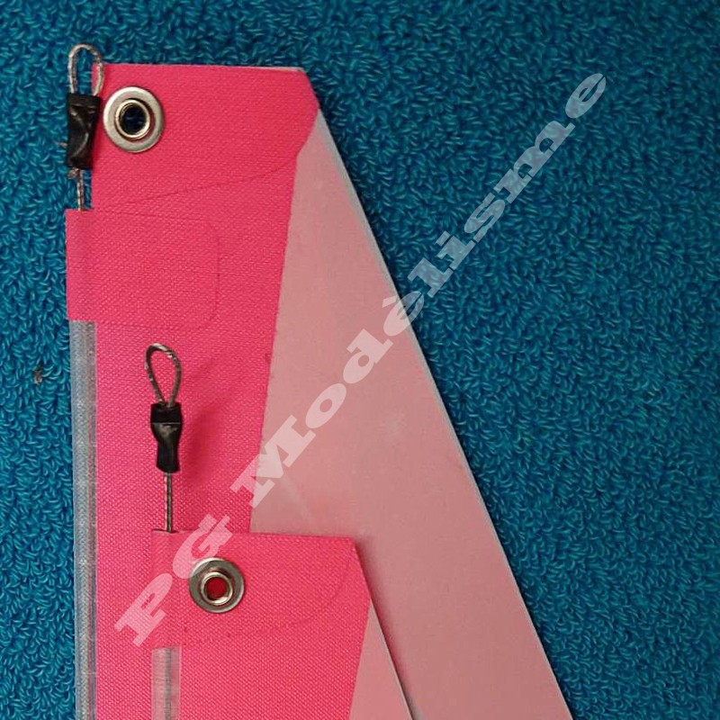 IOM Rigging Set of C sails for PG Modélisme Couleurs White Renfort Black